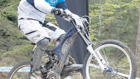 Racing thrills and spills . . . | tavistock-today.co.uk