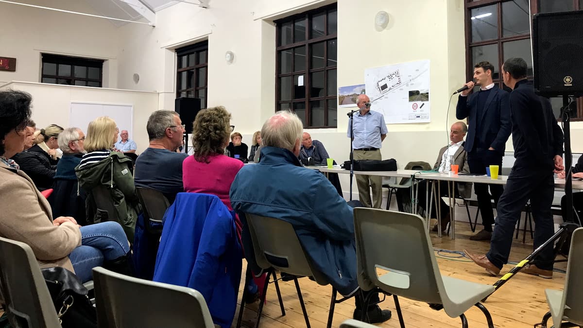 Packed public meeting over Bere Alston Co-op plan | tavistock-today.co.uk