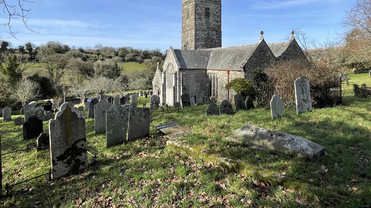 Mary Tavy cemetery urgently needing more burial space | tavistock-today ...