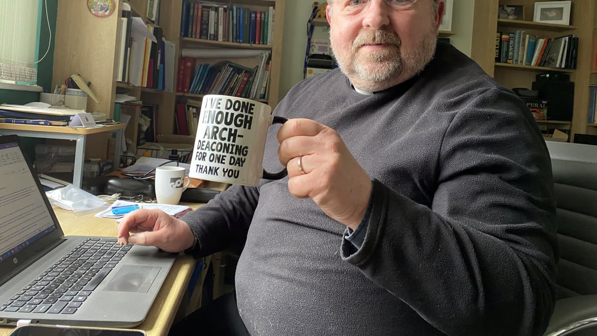 Walkhampton veteran priest looks back as he retires | tavistock-today.co.uk