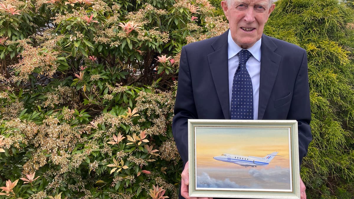 Yelverton ex-RAF pilot recalls the Queen's Coronation | tavistock-today ...