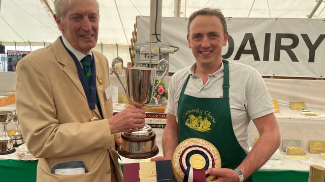 Five awards for Okey cheese at County Show | tavistock-today.co.uk