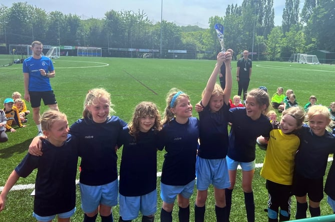 Horrabridge school girls are Devon soccer champions | tavistock-today.co.uk
