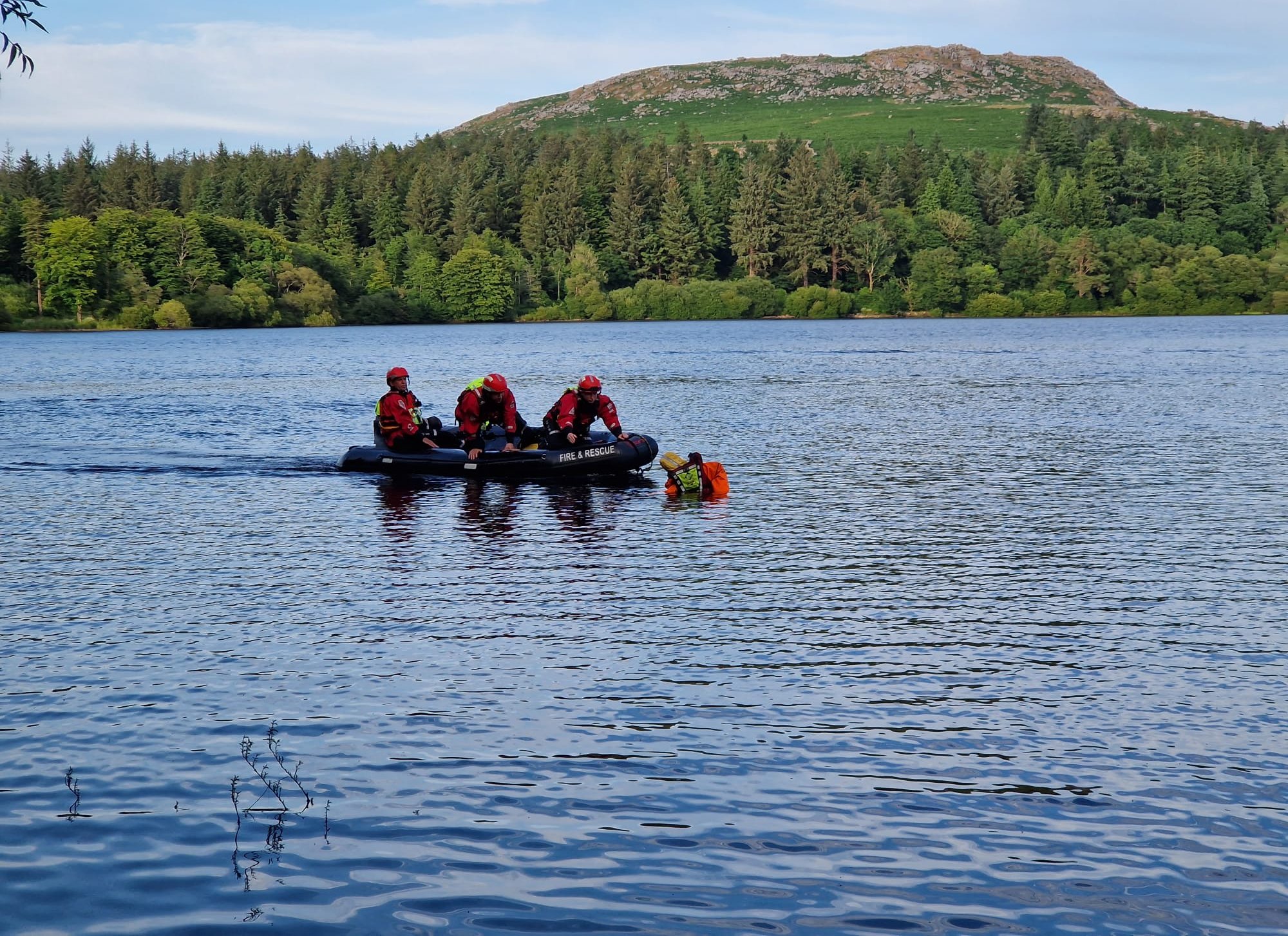 Burrator Reservoir hosts fire service's life-saving training ...