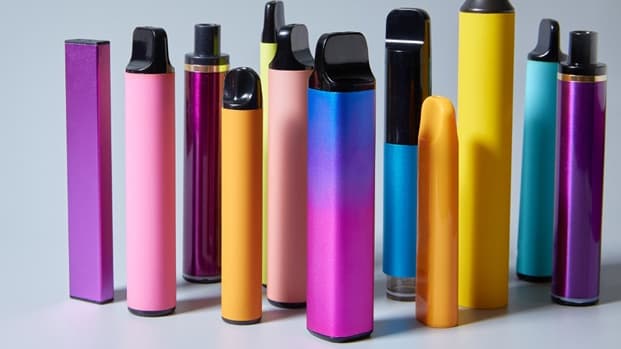 Disposable vapes to be banned in the UK to protect children's health ...