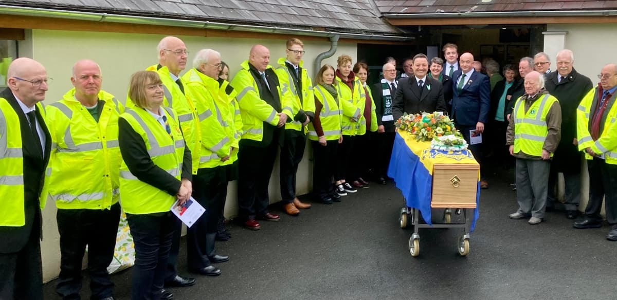 Lions of Callington give colourful sendoff to founder Terry Burnard ...