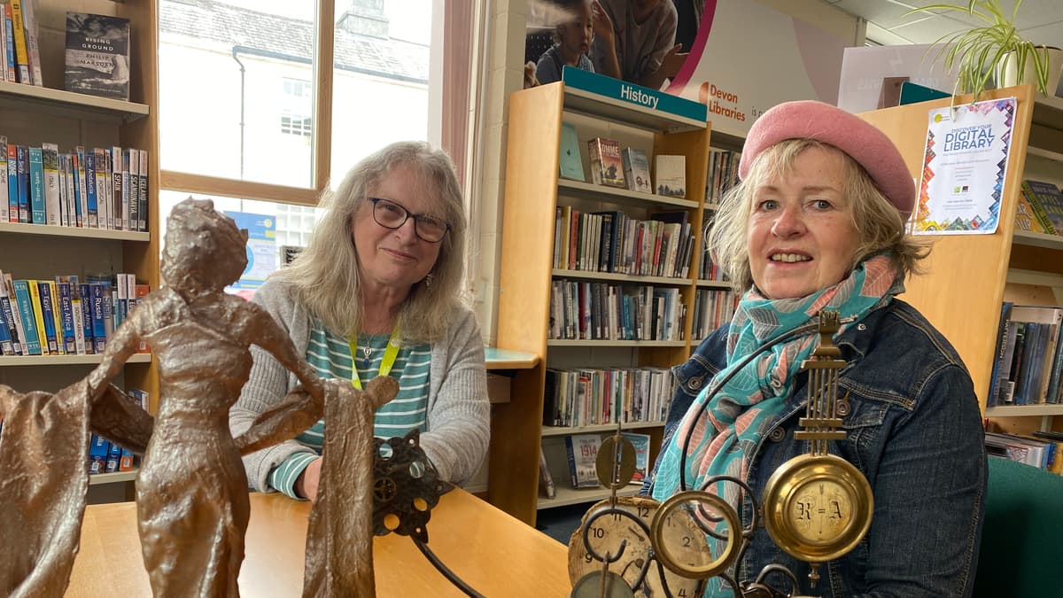Tavistock Library sculpture display | tavistock-today.co.uk