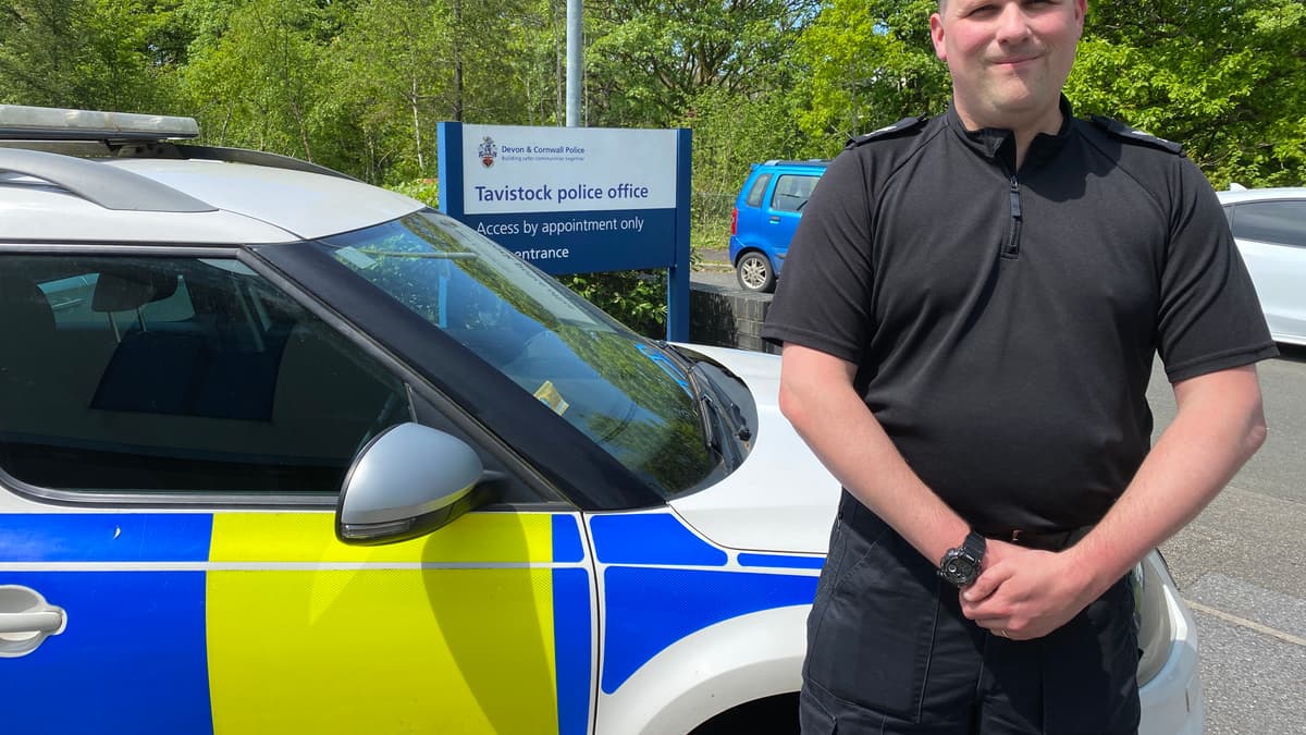 Tavistock Police enquiry office opening delay | tavistock-today.co.uk