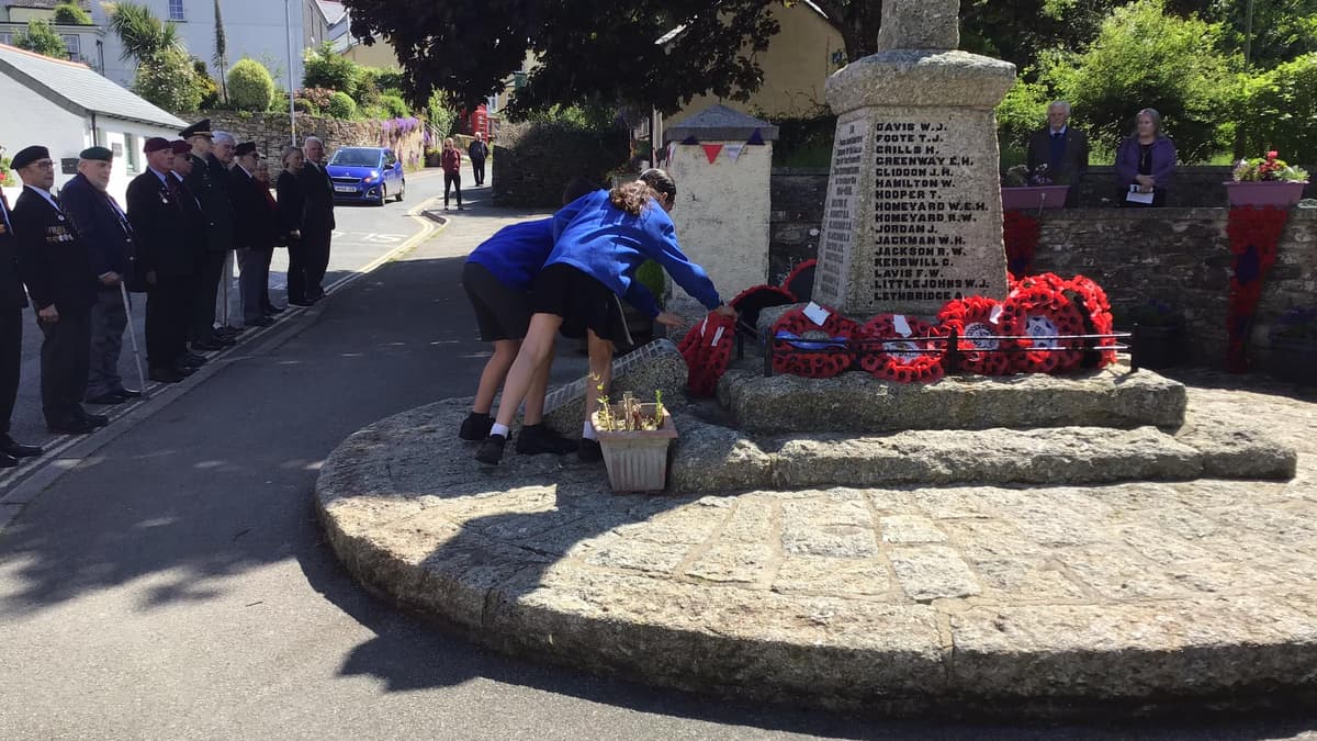 D-DAY: Bere Alston pupils mark D-Day 80 | tavistock-today.co.uk