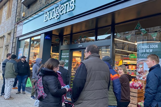 Budgens opened its doors in Okehampton | tavistock-today.co.uk