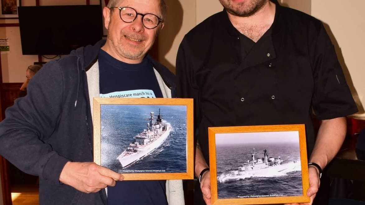 Okehampton veterans thank pub landlord for hosting breakfast club ...