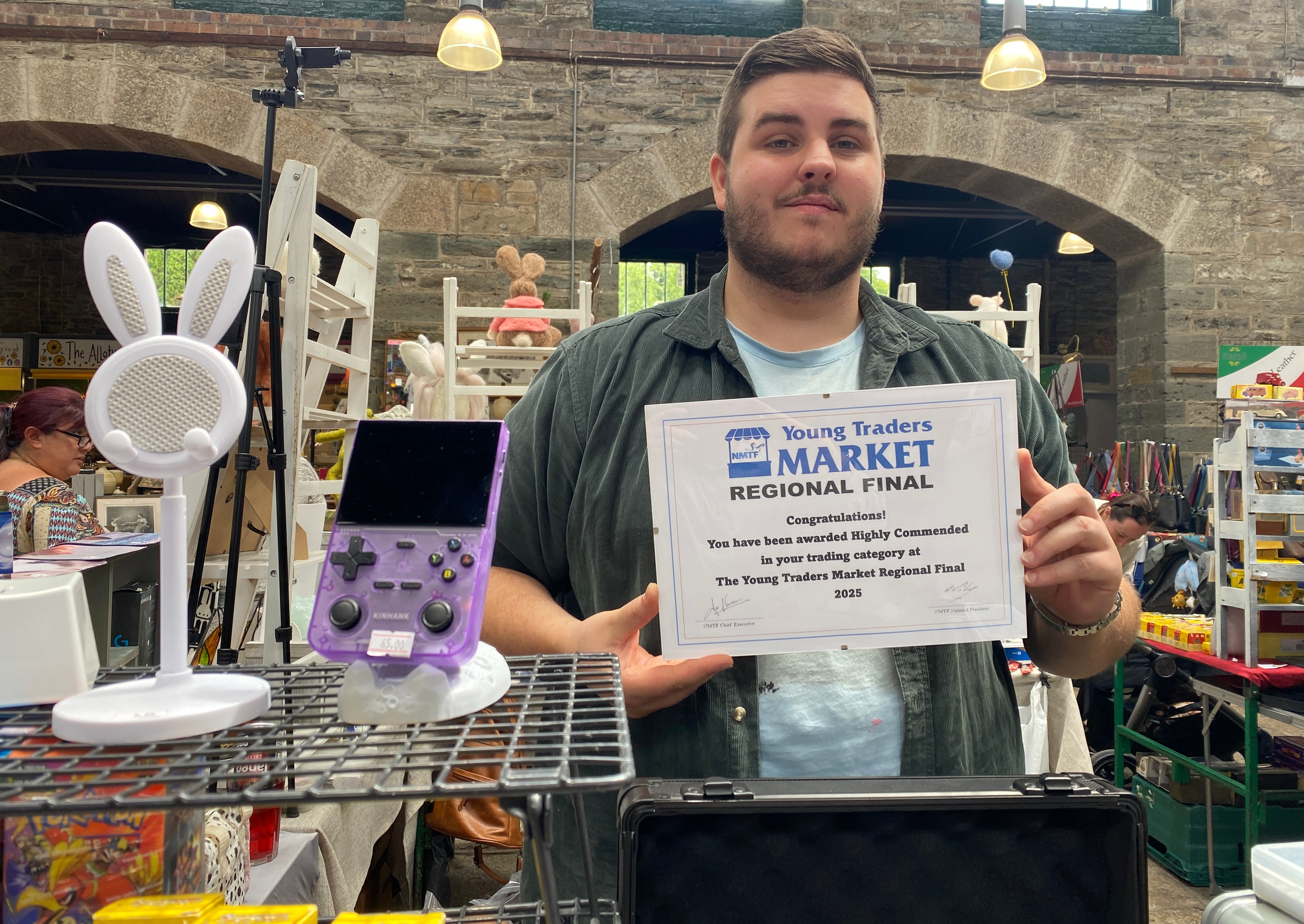 Tavistock young market trader in national final | tavistock-today.co.uk
