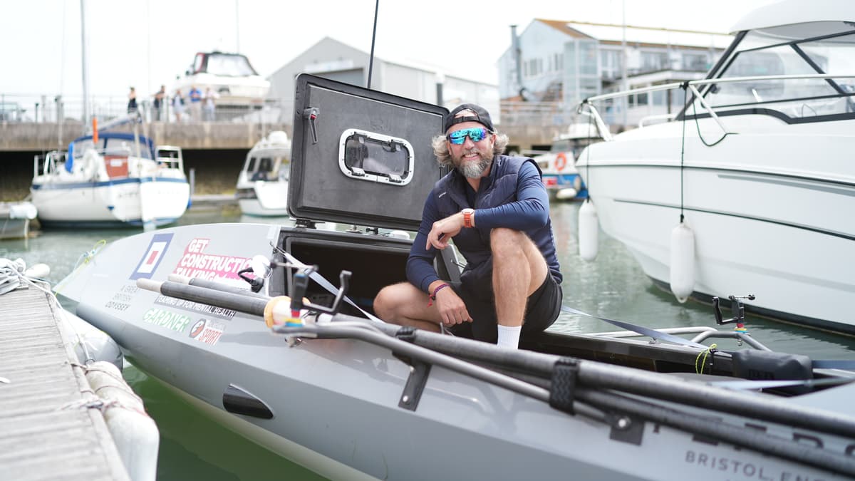 Record-breaking rowing attempt currently off coast of South Hams ...