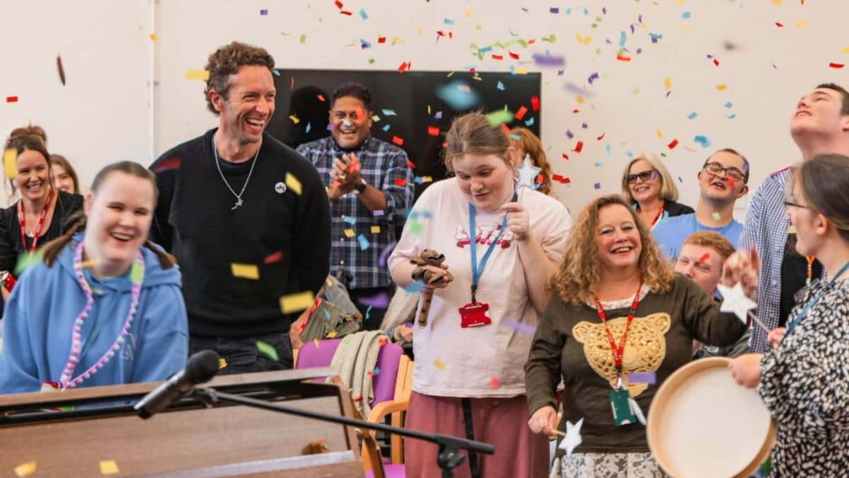 Coldplay's Chris Martin opens new Exeter care home | tavistock-today.co.uk