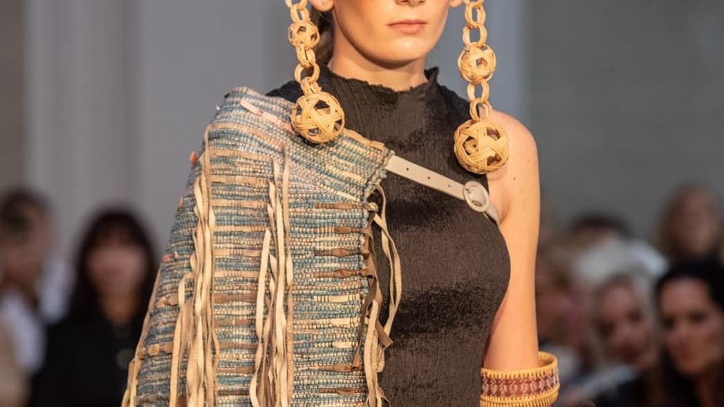 Tavistock's teen model's dazzling catwalk debut | tavistock-today.co.uk