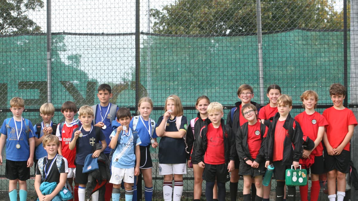 West Devon primary school footballers give it their all | tavistock ...
