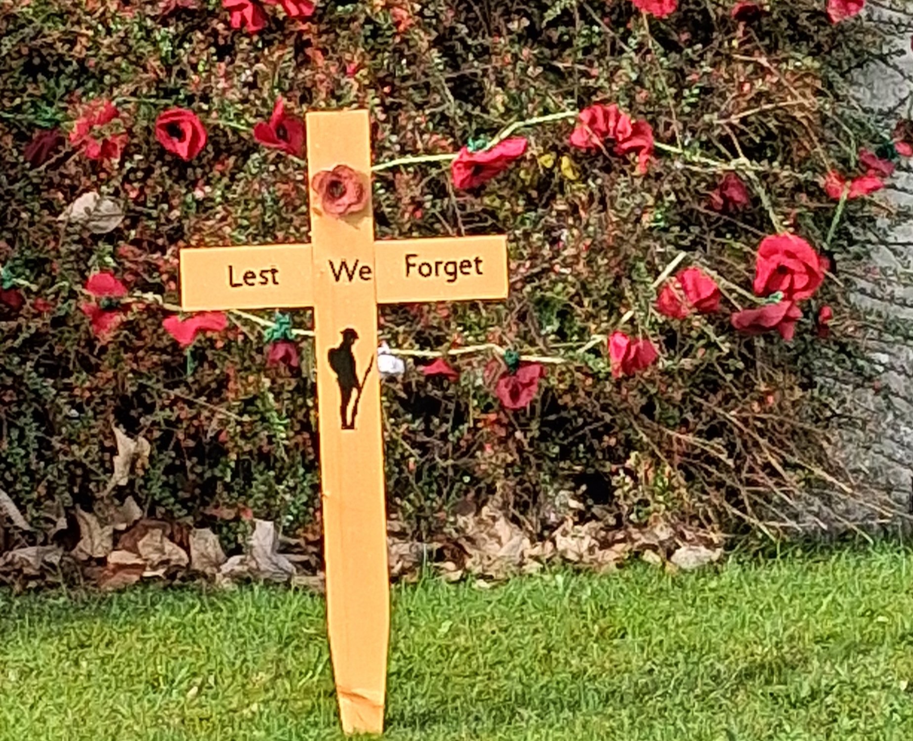 Mary Tavy pays tribute on remembrance Sunday | tavistock-today.co.uk