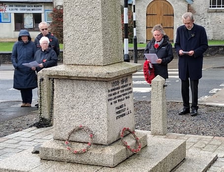 Mary Tavy pays tribute on remembrance Sunday | tavistock-today.co.uk