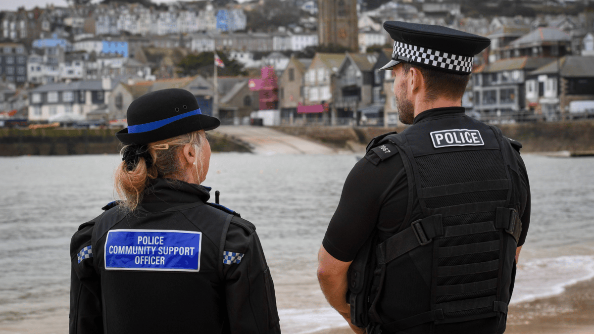 Devon and Cornwall Police strengthen frontline with over 100 officers ...