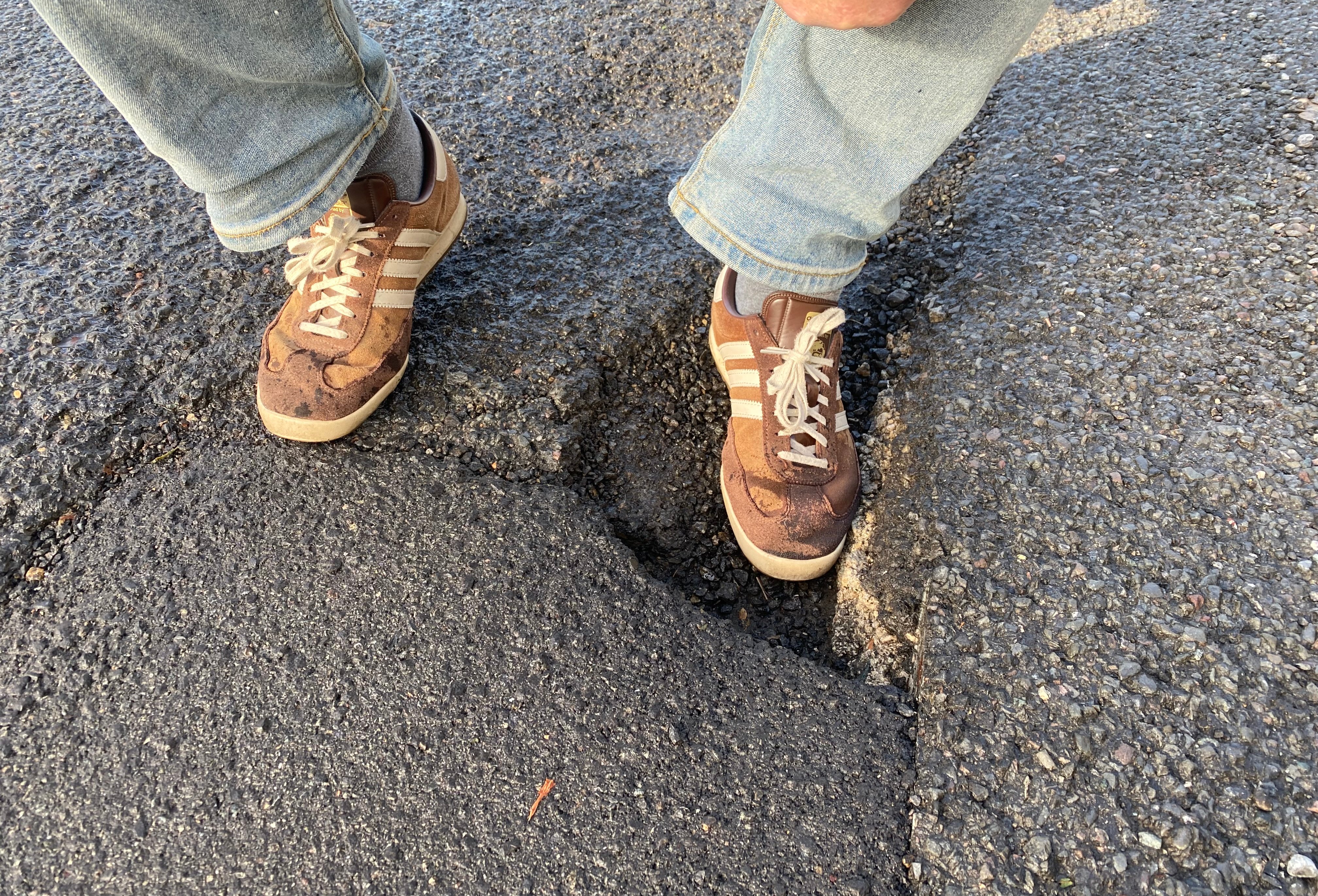 Tavistock pothole campaigner takes to the small screen | tavistock-today.co.uk