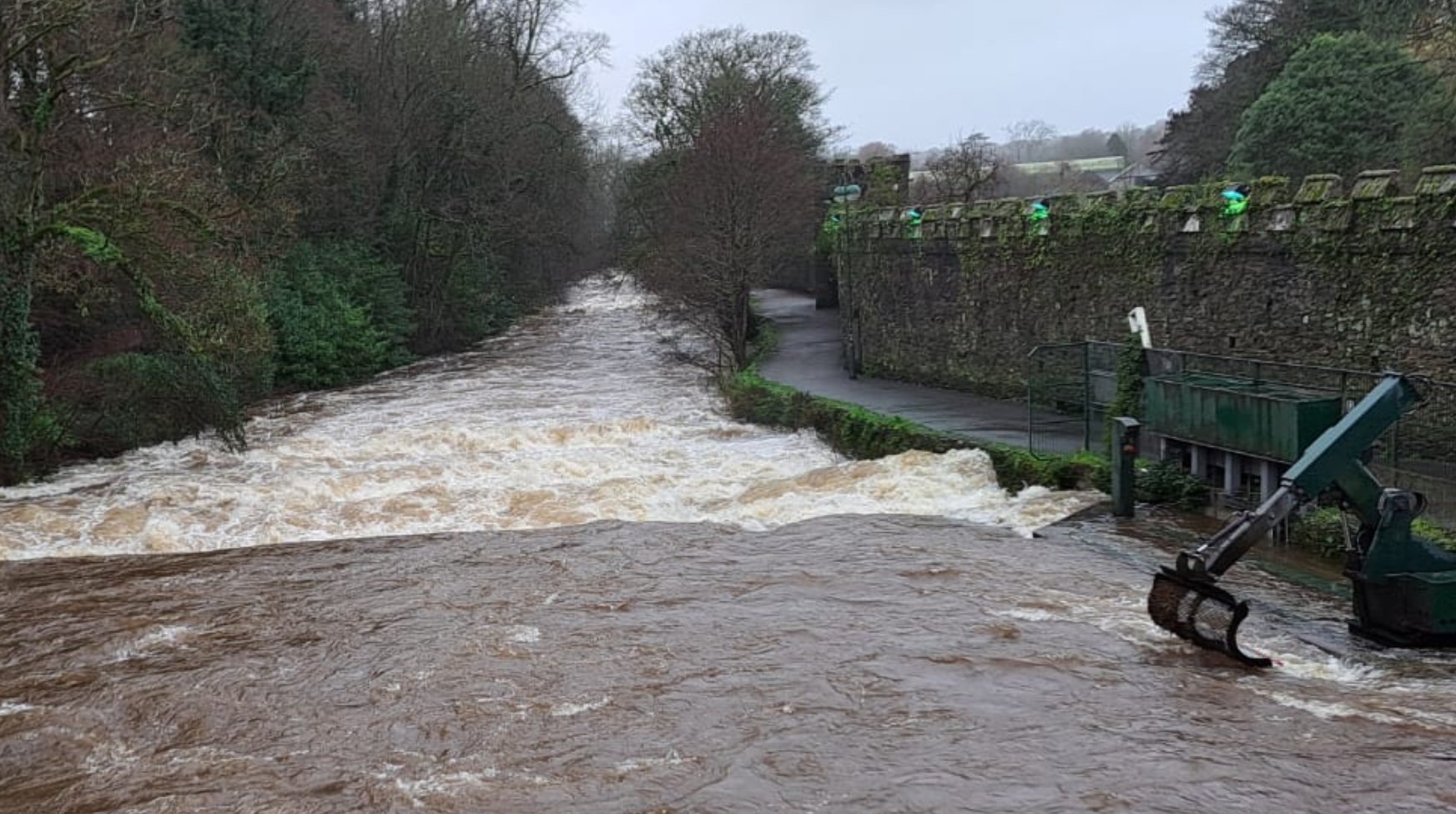River Tavy surge in Tavistock after Storm Bram | tavistock-today.co.uk