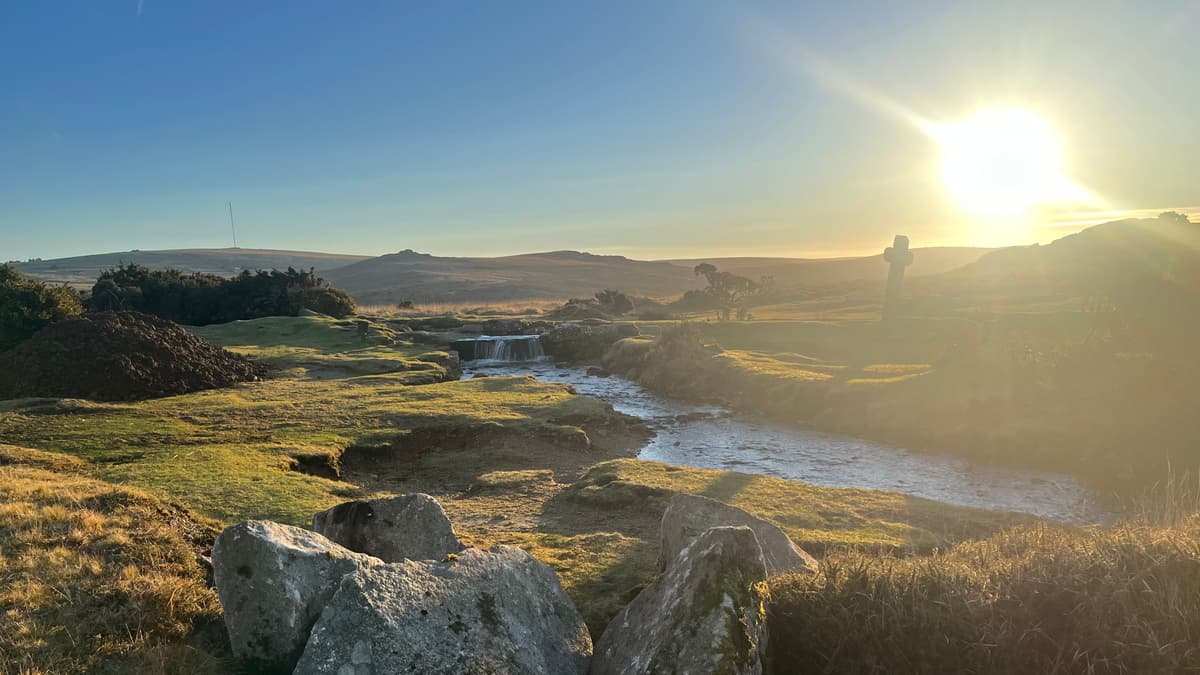 Community effort to restore historic Dartmoor leat | tavistock-today.co.uk